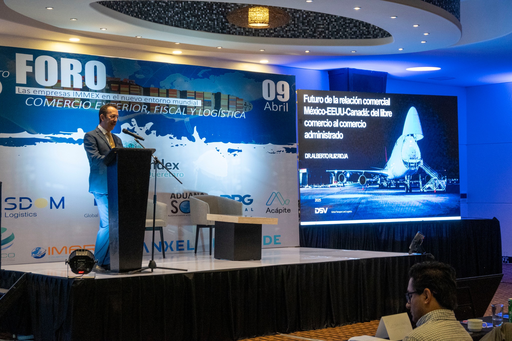 Conferencia magistral a cargo del Dr. Alberto Ruiz Rioja: "Futuro de la ...